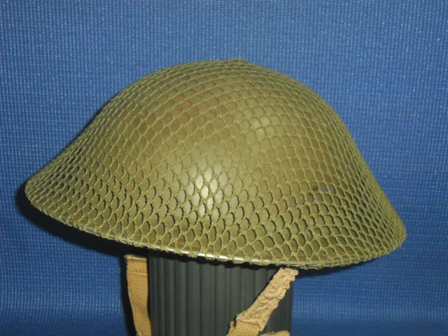 WW2 HELMET - Canadian MkII - Orig Paint & WW2 Orig Net EUR 148,53 ...
