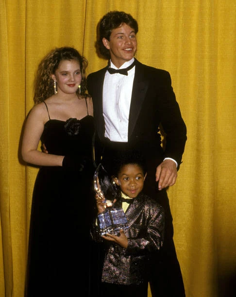 ACTRESS DREW BARRYMORE, actor Kirk Cameron Emmanuel Lewis 1987 OLD ...