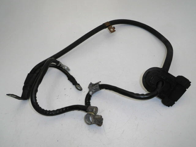 GENUINE MERCEDES BENZ W203 S203 C220 Battery Cable Line Set 2035402106 ...