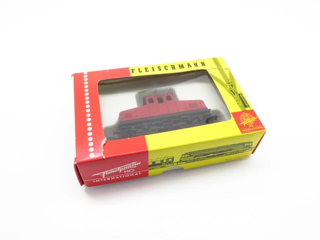 FLEISCHMANN LOCOMOTIVE ELECTRIQUE Ref. 1302 R - Echelle H0 1/87 EUR 45 ...