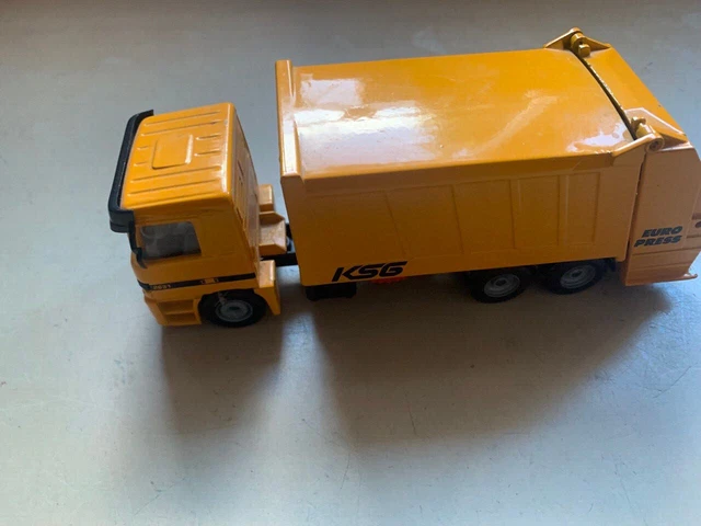 SIKU KSG EURO Press Müllwagen Mercedes Actros aus Metall EUR 7,99 ...