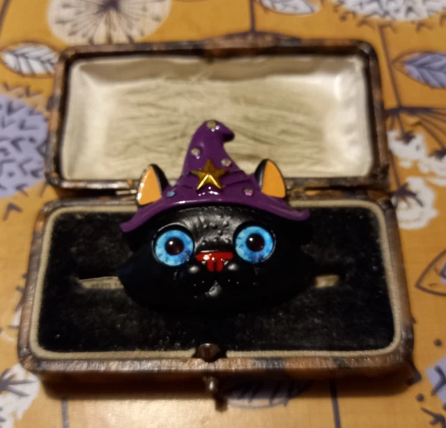 VINTAGE STYLE WIZARD Black Cat Hat Blue Eyes Brooch Cute Halloween ...