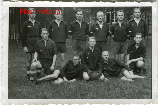 GERMAN WAR PHOTO WW2 -- Luftwaffe Soldiers Football Team £2.62 ...