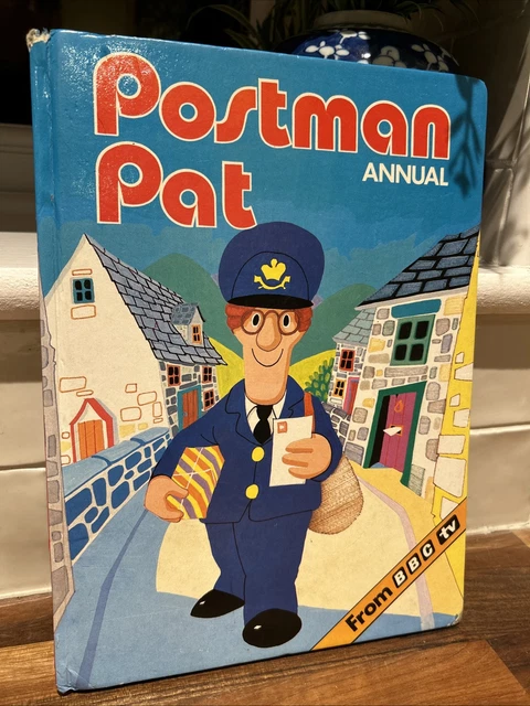 VINTAGE POSTMAN PAT Annual From 1986 £7.59 - PicClick UK