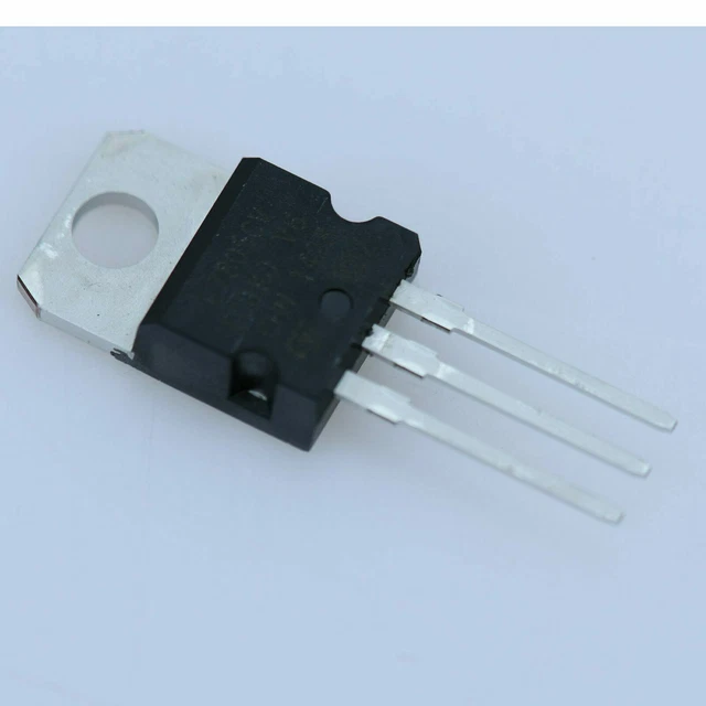 10 PCS LM7805 L7805 7805 IC Voltage Regulator 5V 1.5A TO-220 Free ...