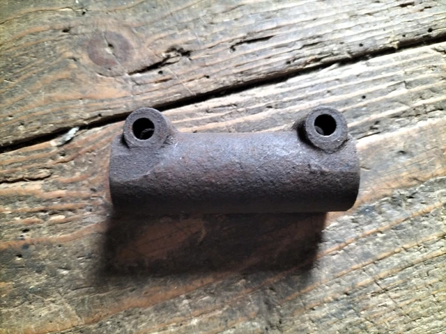 TRIUMPH TR2 AND Tr3, Split Column Clamp. 121090 £26.68 - PicClick UK