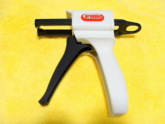 DENTAL IMPRESSION MATERIAL Dispenser Gun CENTRIX Premier Dentsply DS24 ...