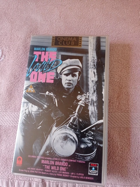 THE WILD ONE - Marlon Brando - PAL VHS Video Tape (A132) £3.57 ...