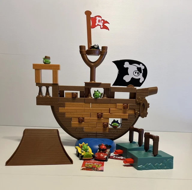 ANGRY BIRDS GO! Pirate Ship Pig Attack Game Jenga Hasbro Used 100 ...