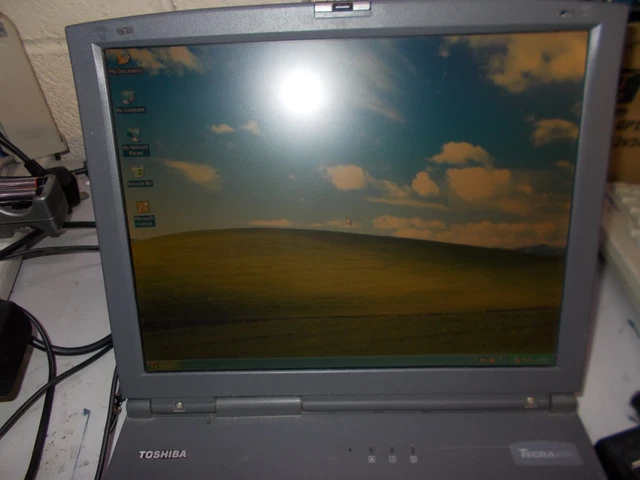 TOSHIBA TECRA 8000 Vintage Laptop computer Missing PSU tested windows ...