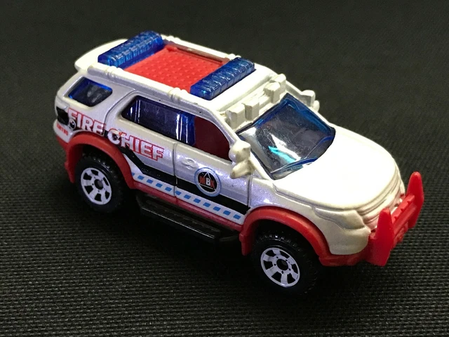MATCHBOX FORD EXPLORER Fire Chief 4x4 Collectable Scale 1:64 $6.99 ...