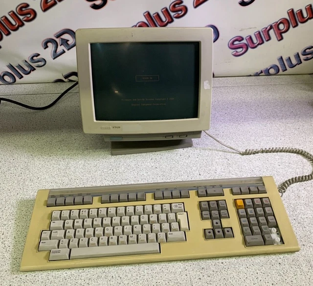 VINTAGE DIGITAL EQUIPMENT Corporation VT-420 Computer Terminal with ...