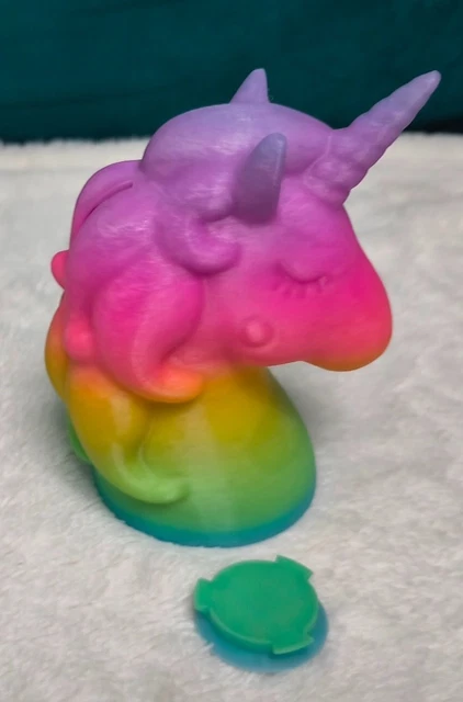 UNICORN COIN BANK Rainbow Figurine Piggybank Glows in the dark EUR 20 ...