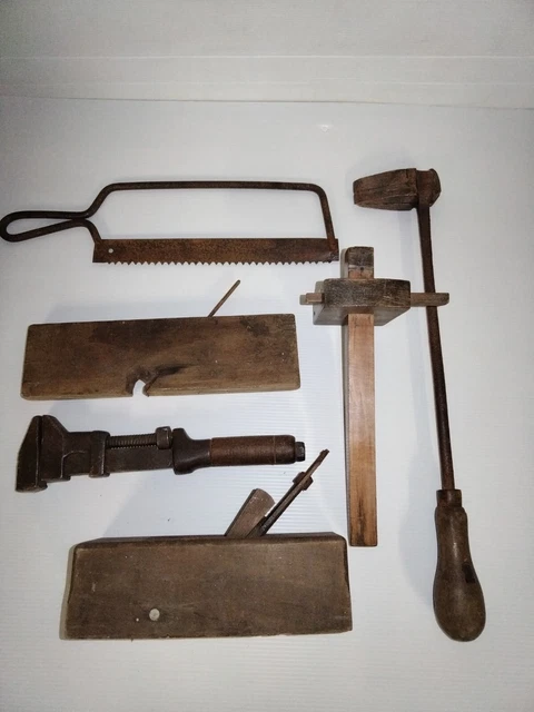 LOT BROCANTE OUTILS anciens rabot scie fer à souder vieux metiers EUR ...