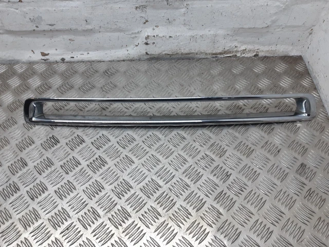 VOLVO XC90 MK1 Front Bumper Grille Frame 30698143 2014 £85.99 - PicClick UK