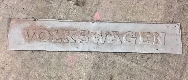 VW CADDY MK1 Genuine Tailgate Outer Skin/ 'Volkswagen' Embossed Repair ...