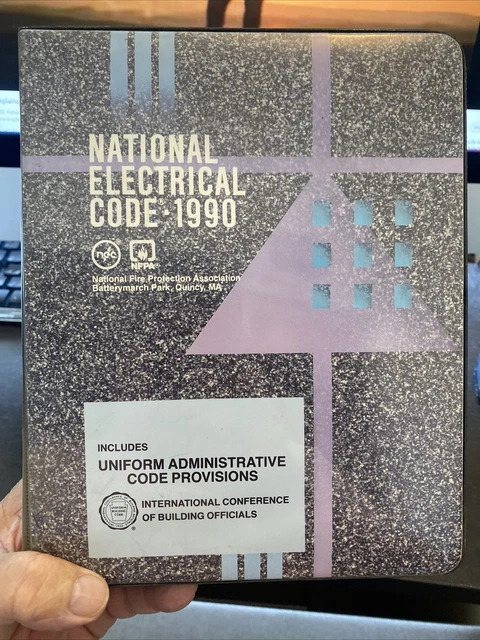 NATIONAL ELECTRICAL CODE 1990 By Nfpa Includes Uniform Admin Code ...