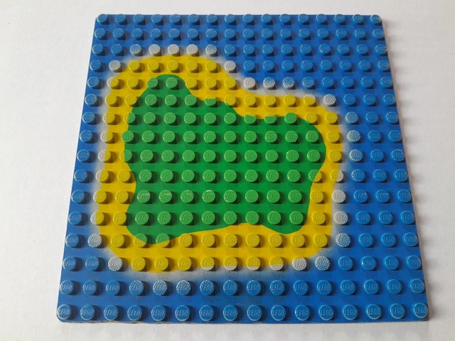 LEGO BASE PLATE ISLAND ON BLUE WATER 16x16 STUDS 3867p01 £8.99 ...