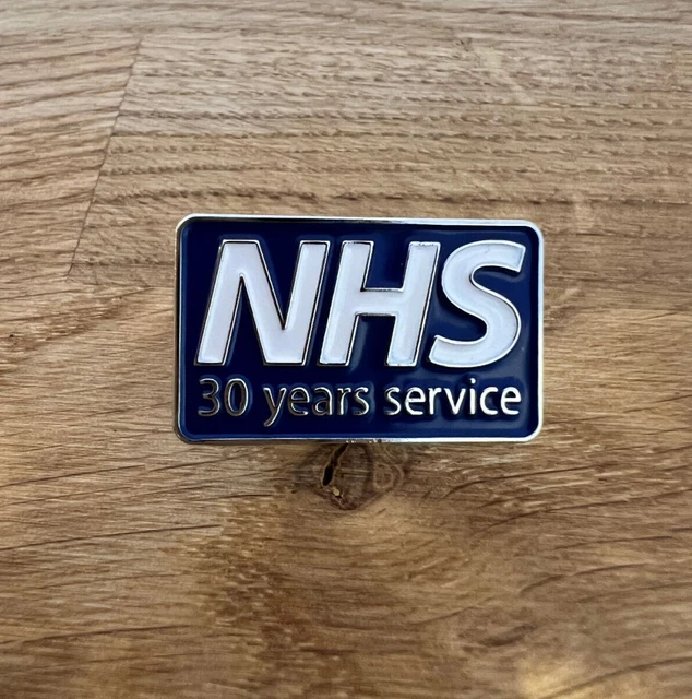 NHS PIN BADGE - Nurse - Doctor - Student - 30 years Service £8.99 ...