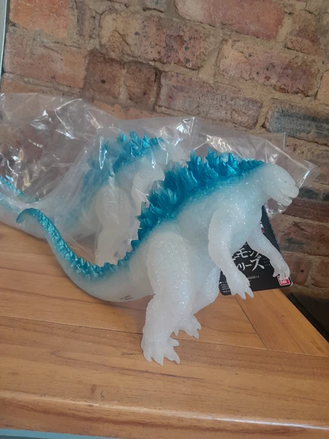 GODZILLA STORE EXCLUSIVE Sofubi Figure White/Blue Bandai 2024 £39.99 ...