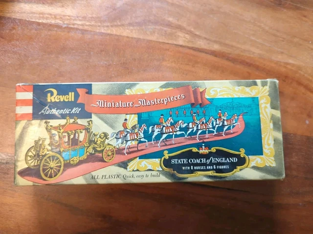 REVELL MINIATURE MASTERPIECES State Coach of England Model Kit Queen ...