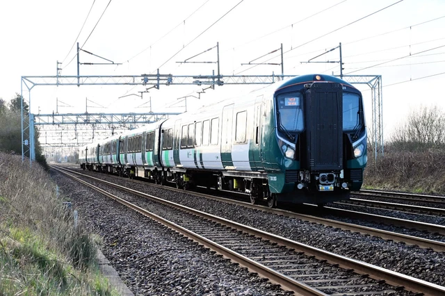 CLASS 730 NO 730203 in west midlands at crewe £1.97 - PicClick UK