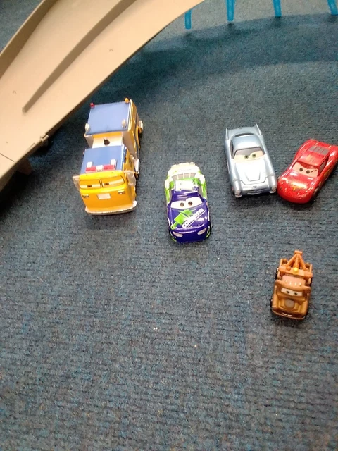 DISNEY PIXAR CARS Ultimate Florida 500 Speedway Motorised Track + 16 ...