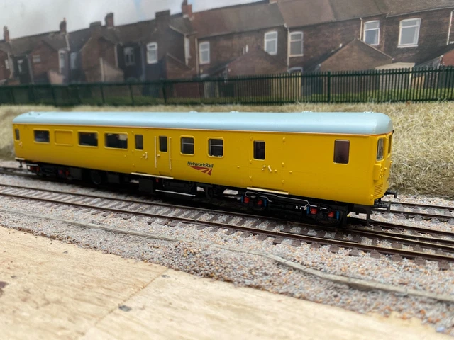 BACHMANN BR MK2F Dbso (Refurbished) Network Rail Pro Conversion 9703 ...