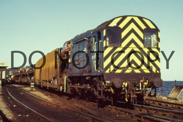 UK DIESEL TRAIN Railway Photograph Of Class 08 Shunter 08727 Loco. Rm08 ...