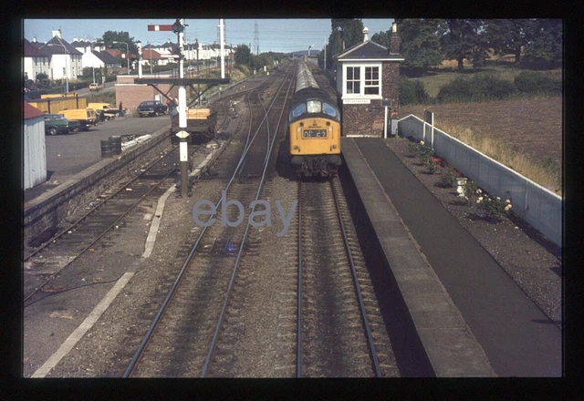 ORIGINAL 35MM SLIDE - Class 40 - 40157 at Prestonpans signal box w ...