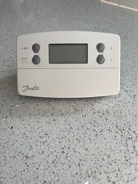 DANFOSS TP7000-RF - Wireless Programmable Thermostat Unit £50.00 ...