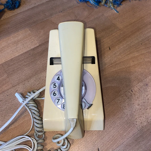 VINTAGE ORIGINAL 1970’s Retro GPO BT Trimphone Landline Telephone £24. ...