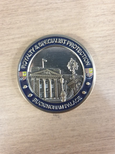 METROPOLITAN POLICE BUCKINGHAM Palace Challenge Coin Royalty Protection ...