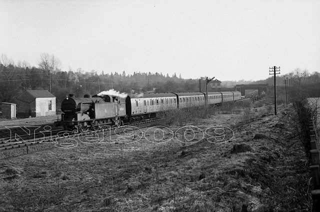 ORIGINAL LARGER 9 x 6cm b&w Negative LNER N2 0-6-2T 69533 at Bayford 18 ...