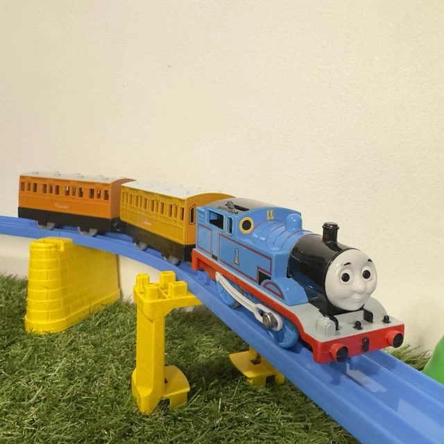 TOMY PLARAIL TRACKMASTER Thomas The Tank Engine TS-01 Used £21.46 ...