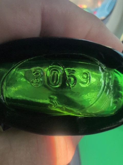 VINTAGE MCKESSON & Robbins Rectified Turpentine Oil Bottle Green Glass ...