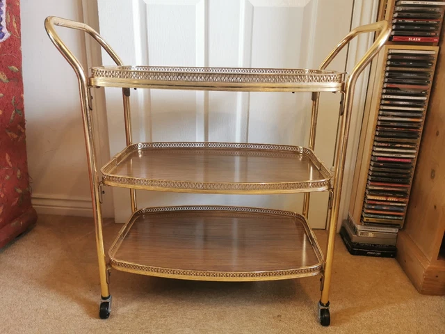 VINTAGE 3 TIER hostess/tea trolley with gold-coloured edging . EUR 14 ...