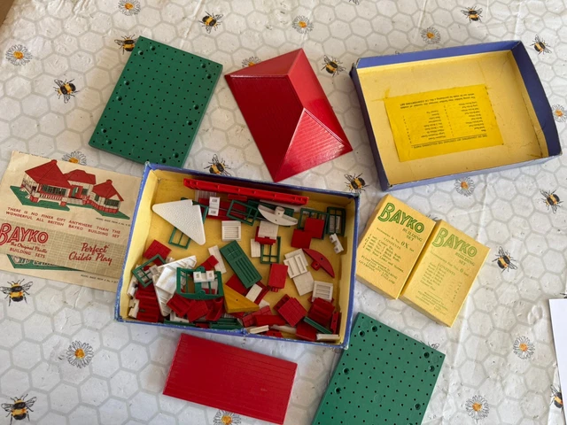 VINTAGE BAYKO BUILDING CONVERTING SET No.2X £20.00 - PicClick UK