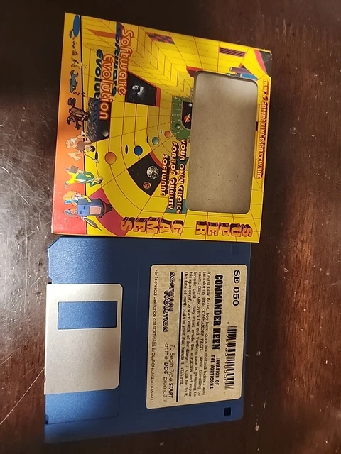 COMMANDER KEEN INVASION of Vorticons | Shareware | 3.5 Floppy Diskette ...