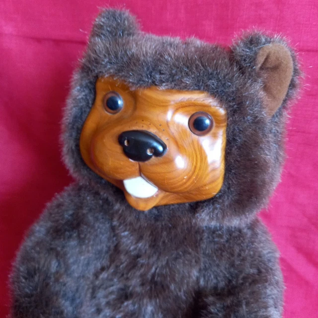 STUNNING VINTAGE 'RAIKES Original' Beaver Soft Toy, With Tag £20.00 ...