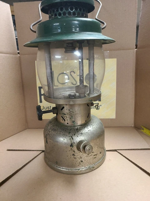 VINTAGE COLEMAN LANTERN Model 237-299 Kerosene Usa Single Mantle **See ...