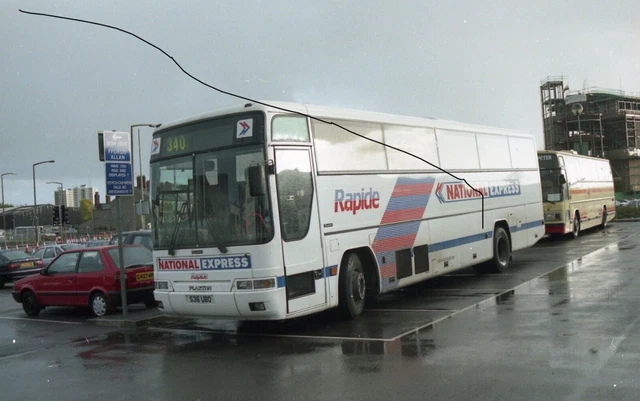 35MM BUS NEGATIVE BEBB LLANTWIT FADRE NATIONAL EXPRESS Vo B10M-62 ...