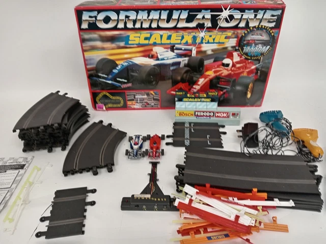 VINTAGE SCALEXTRIC FORMULA One Boxed Set Ferrari Williams C1007 Slot ...