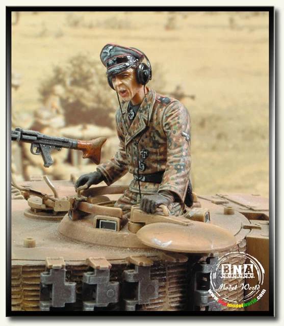 Royal Model 1 35 Wwii German Tiger Tank Crew Tanker 335 Eur 15 73