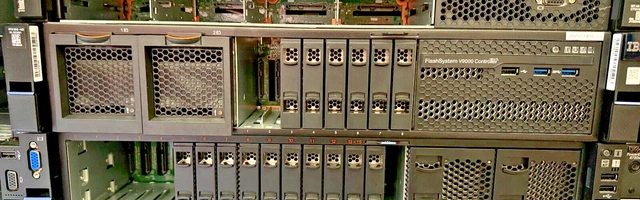 IBM FLASHSYSTEM V9000 Storage Enclosure 9848-AE3 $499.95 - PicClick