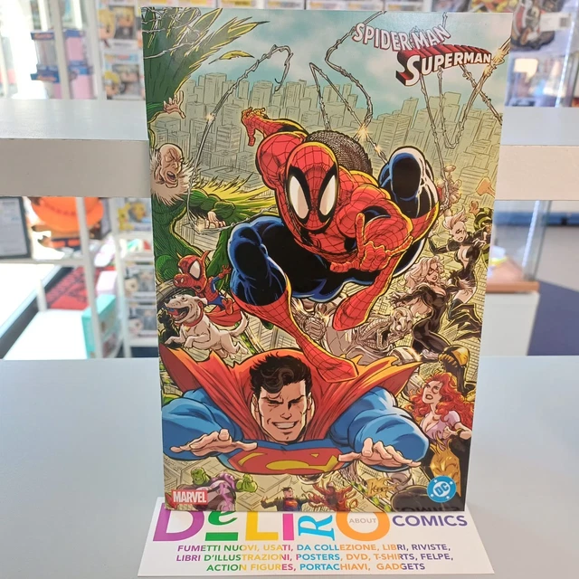 SPIDER-MAN/SUPERMAN WRAPAROUND VARIANT DI KAARE ANDREWS Ed. PANINI EUR ...