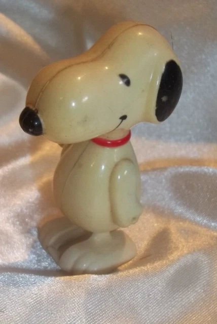VINTAGE AVIVA MINIATURE Peanuts Snoopy Wind Up Toy White Walking 1966 £9.46 - PicClick UK
