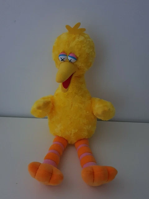 KAWS X SESAME Street UNIQLO Jaune Big Bird Peluche Rare Neuf Avec ...