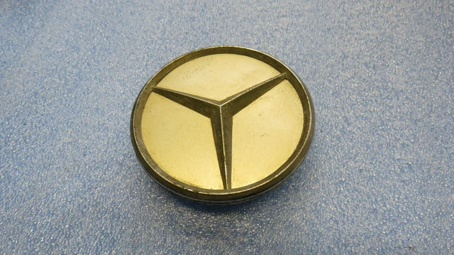 MERCEDES BENZ-HUB CAP Wheel Cover/Wheel Center Hub Cap/2204000125 £8.39 ...
