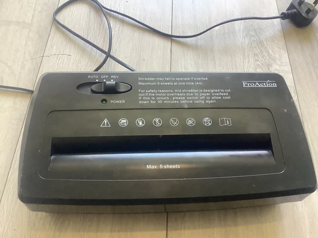 PRO ACTION A4 5 Sheet 10L Strip Cut Paper Shredder For Office - Black ...